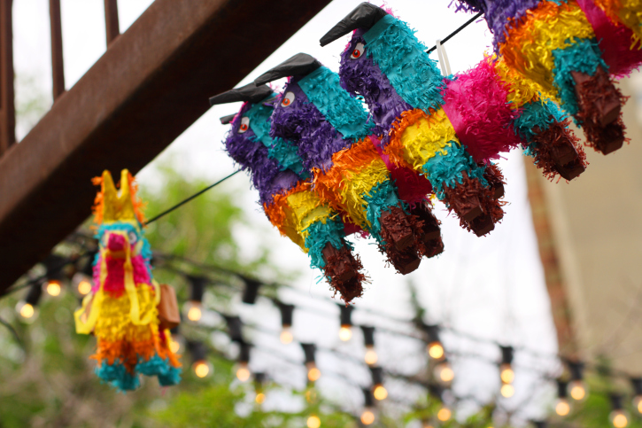 How To Host the Ultimate Cinco de Mayo Celebration -Acapulcos